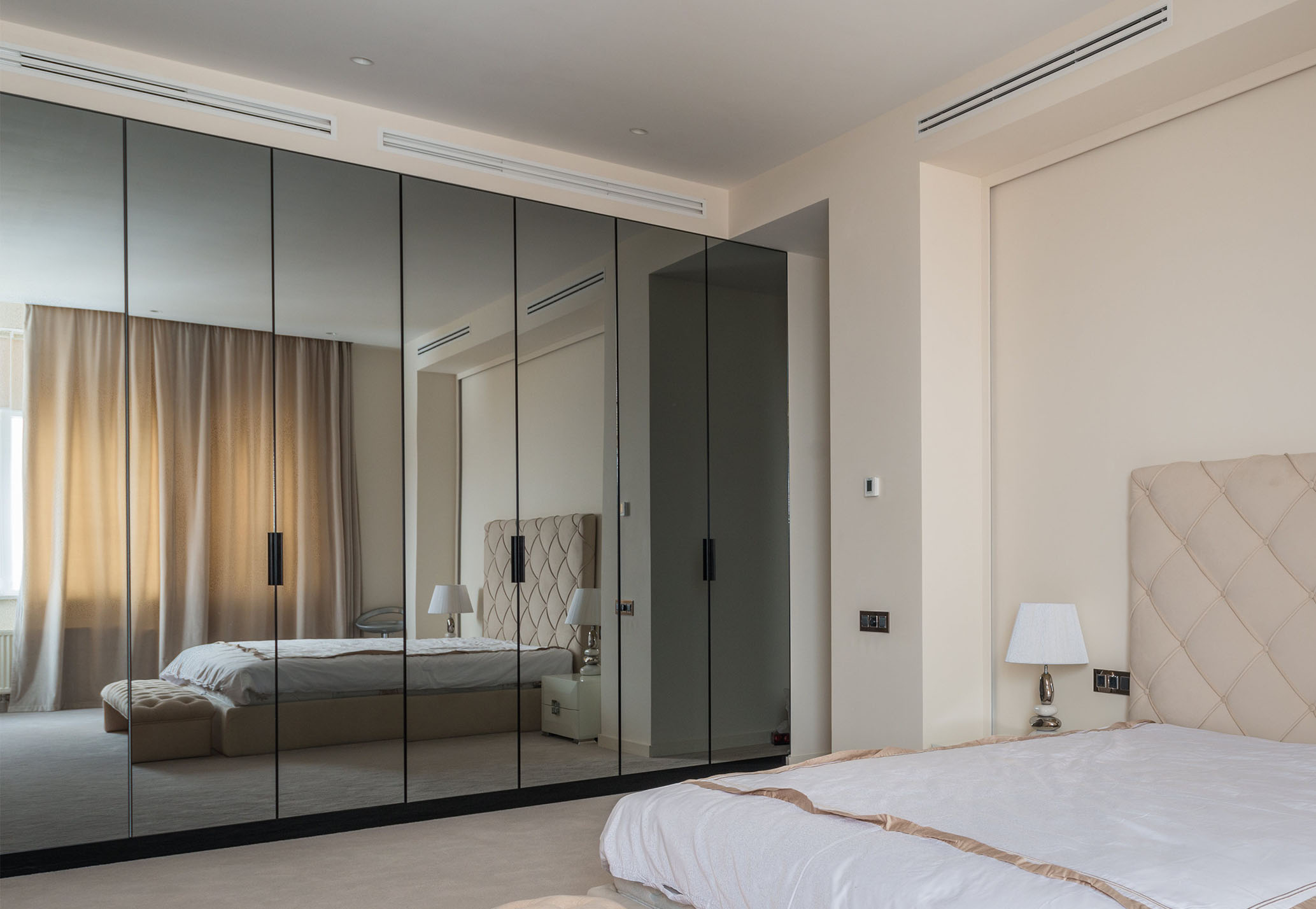 6 Unique Wardrobe Space For Your Bedroom